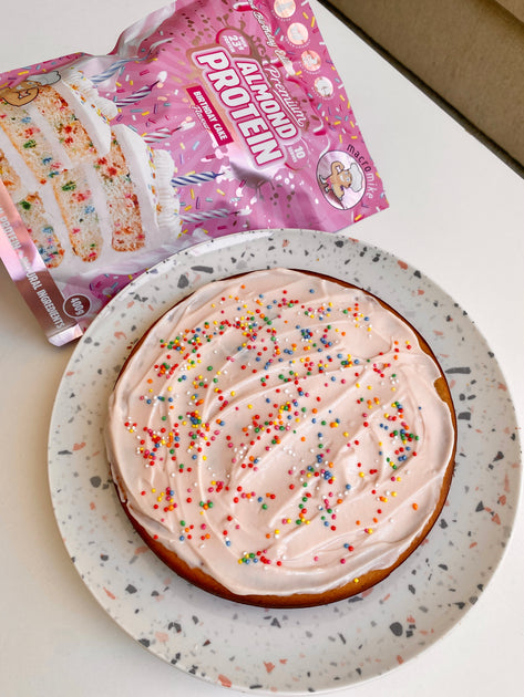 Baked Oats Birthday Cake – Macro Mike