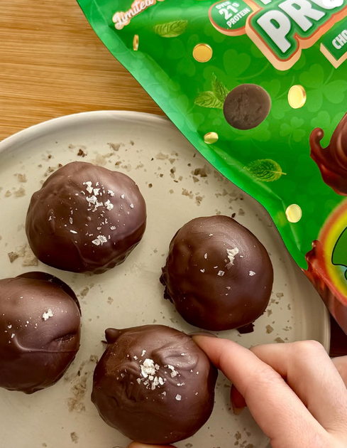 Choc-Mint Protein Balls – Macro Mike